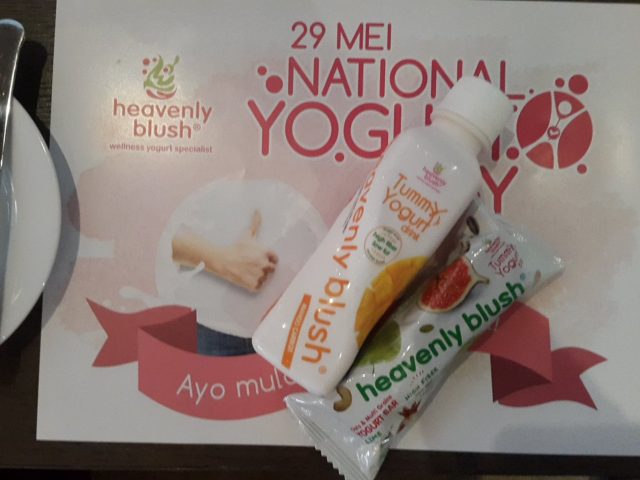 Heavenly Blush diversifies into yogurt bar, debuts yogurt drink with beta glucan - Mini Me Insights