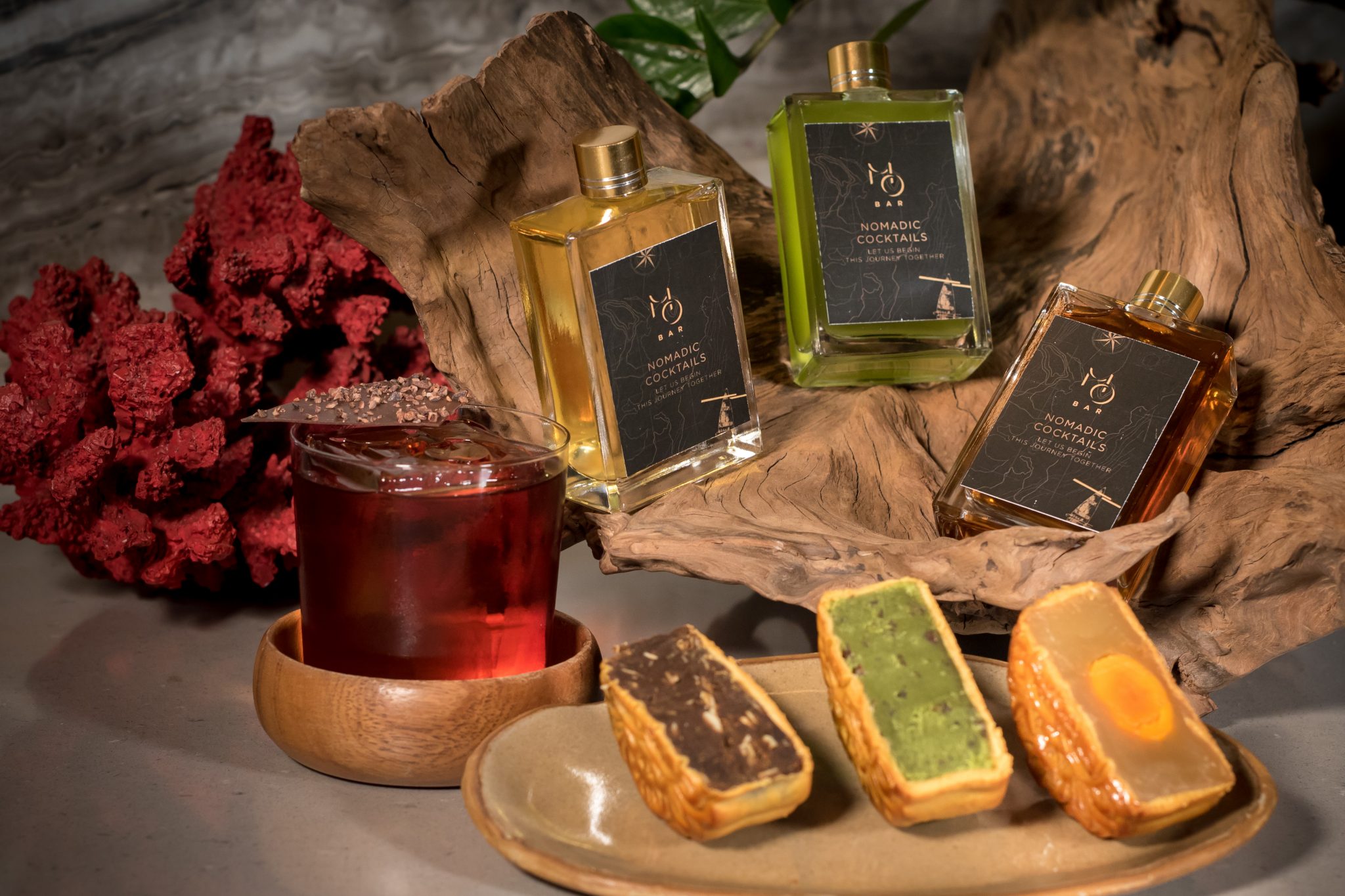 Mooncake-Infused Cocktails at MO BAR - Mini Me Insights