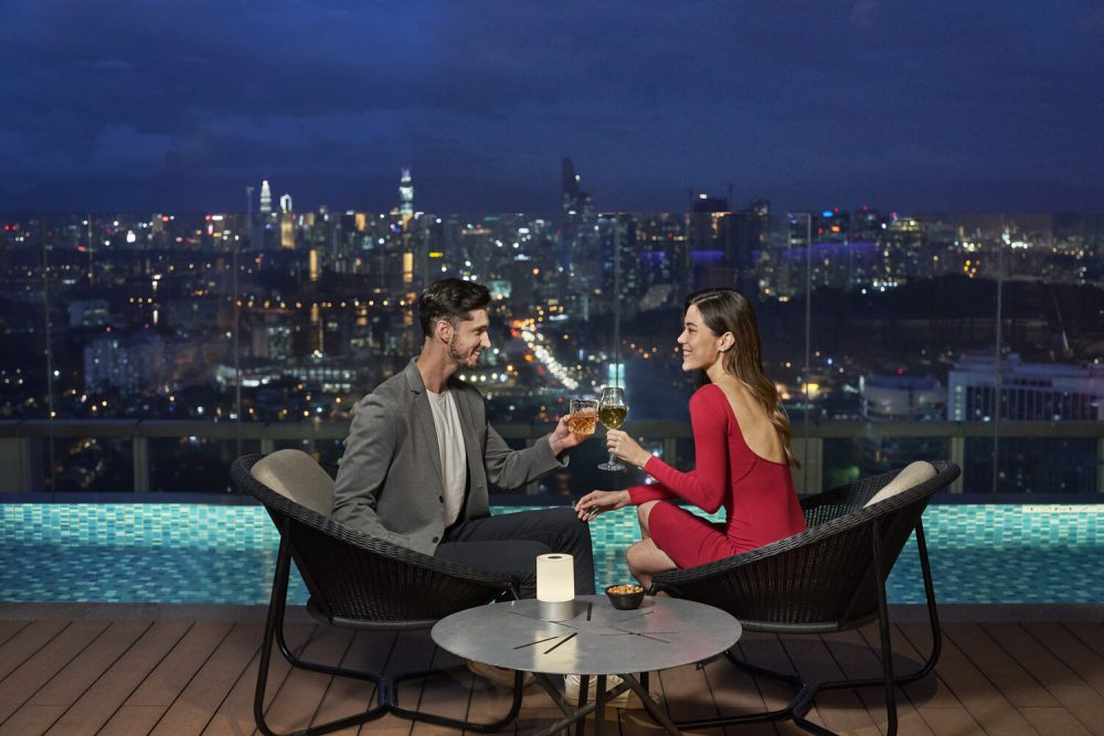 Dine-In With A Breathtaking View At Marriott Bonvoy Hotels And Resorts ...