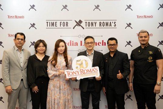 Make Every Little Moment a Celebration and a Time with Tony Roma’s ...