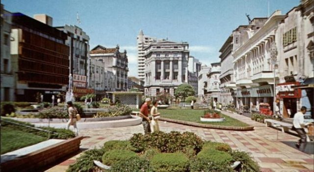 An Oasis Amongst Skyscrapers: Uncover the History of Raffles Place Park ...