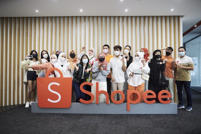 Shopee Reveals How Influencer Communities Build Trust - Mini Me Insights