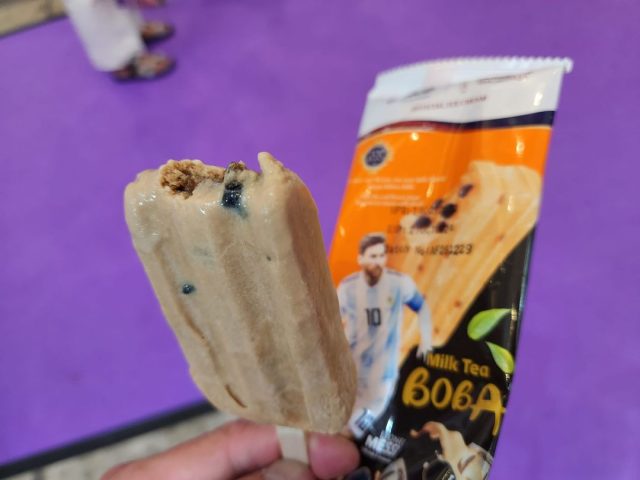 New Aice Blueberry Cookies and Aice Milk Tea Boba featuring Lionel ...
