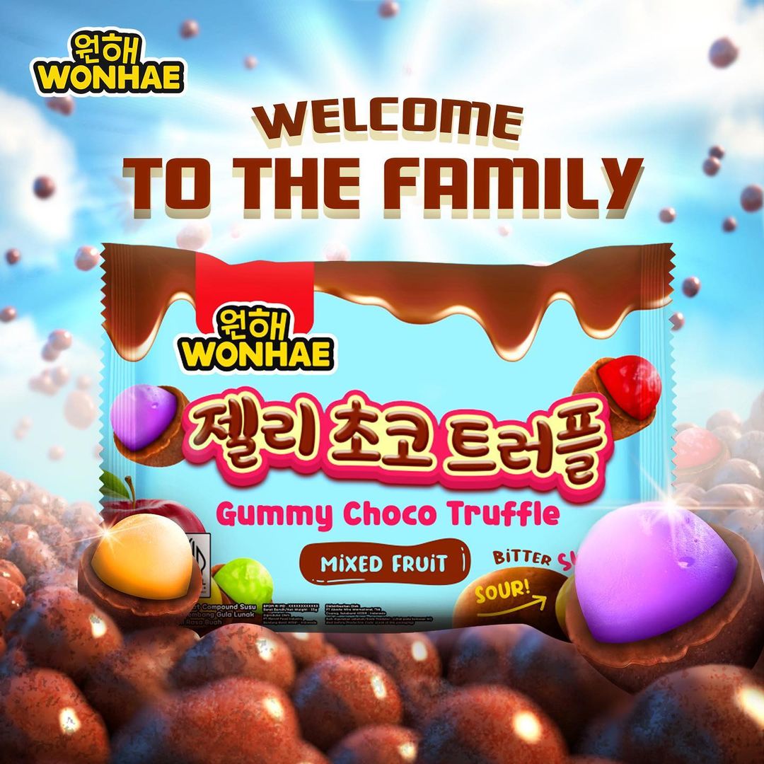 New Mujigae by Wonhae Caramel Banana Milk and Spicy Rapokki - Mini Me ...