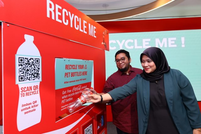 Coca-Cola Malaysia Teams Up with AEON Malaysia, Hiroyuki Industries, and Trash4Cash for the ...