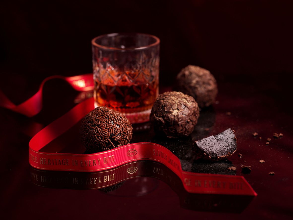 Make Merry with Old Seng Choong’s Festive Favourites - Mini Me Insights